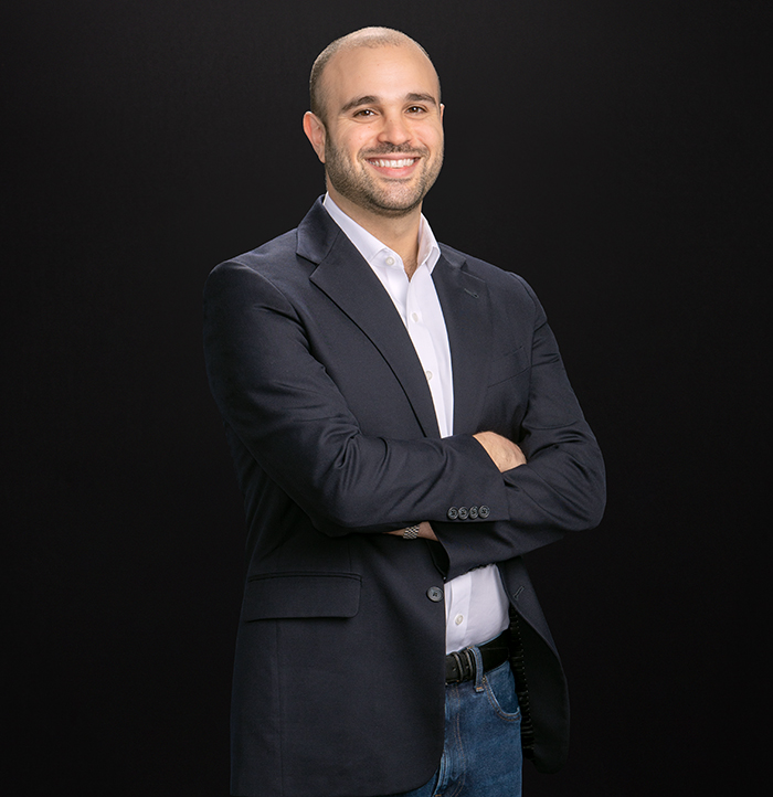 Alex Abelson - Associate // Cooley // Global Law Firm