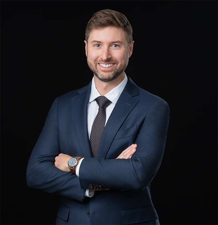 Alex Kasner - Associate // Cooley // Global Law Firm